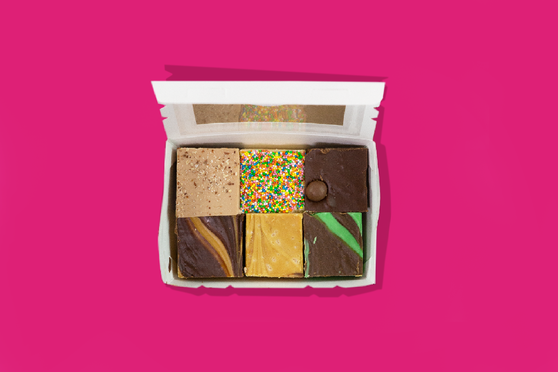 Smoochie's Fudge & Ice Cream.